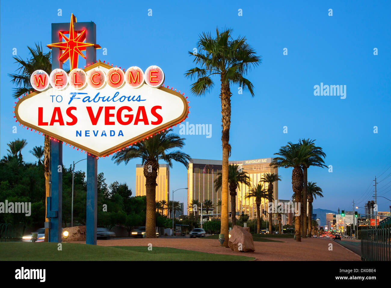 Famous sign welcome las vegas hi-res stock photography and images - Alamy