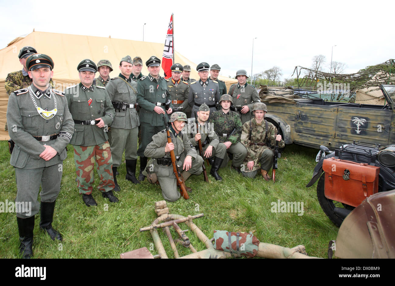 World war two battle reenactment hi-res stock photography and images ...