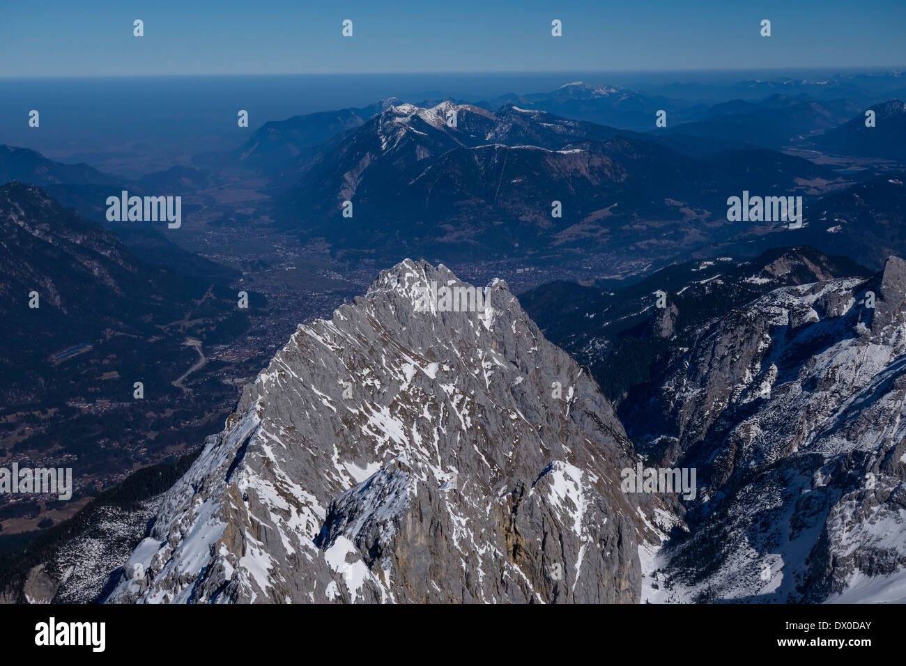 Zugspitze garmisch partenkirchen hi-res stock photography and images ...
