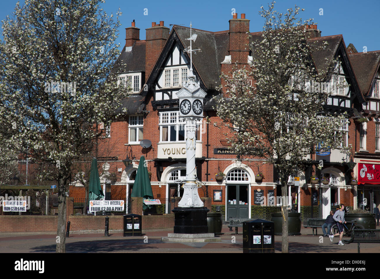 Mitcham london hi-res stock photography and images - Alamy