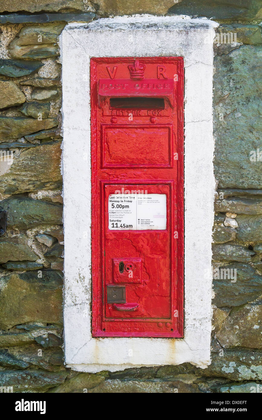 Old Red Post Box In Wall Stock Photo - Alamy