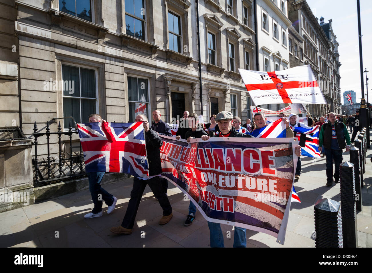 English right wing groups hi-res stock photography and images - Alamy