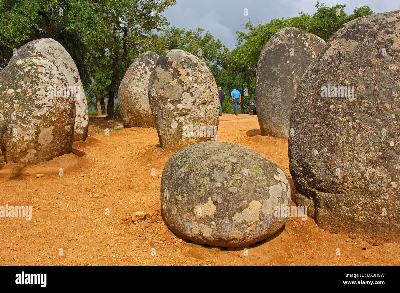 Cromlech hi-res stock photography and images - Alamy