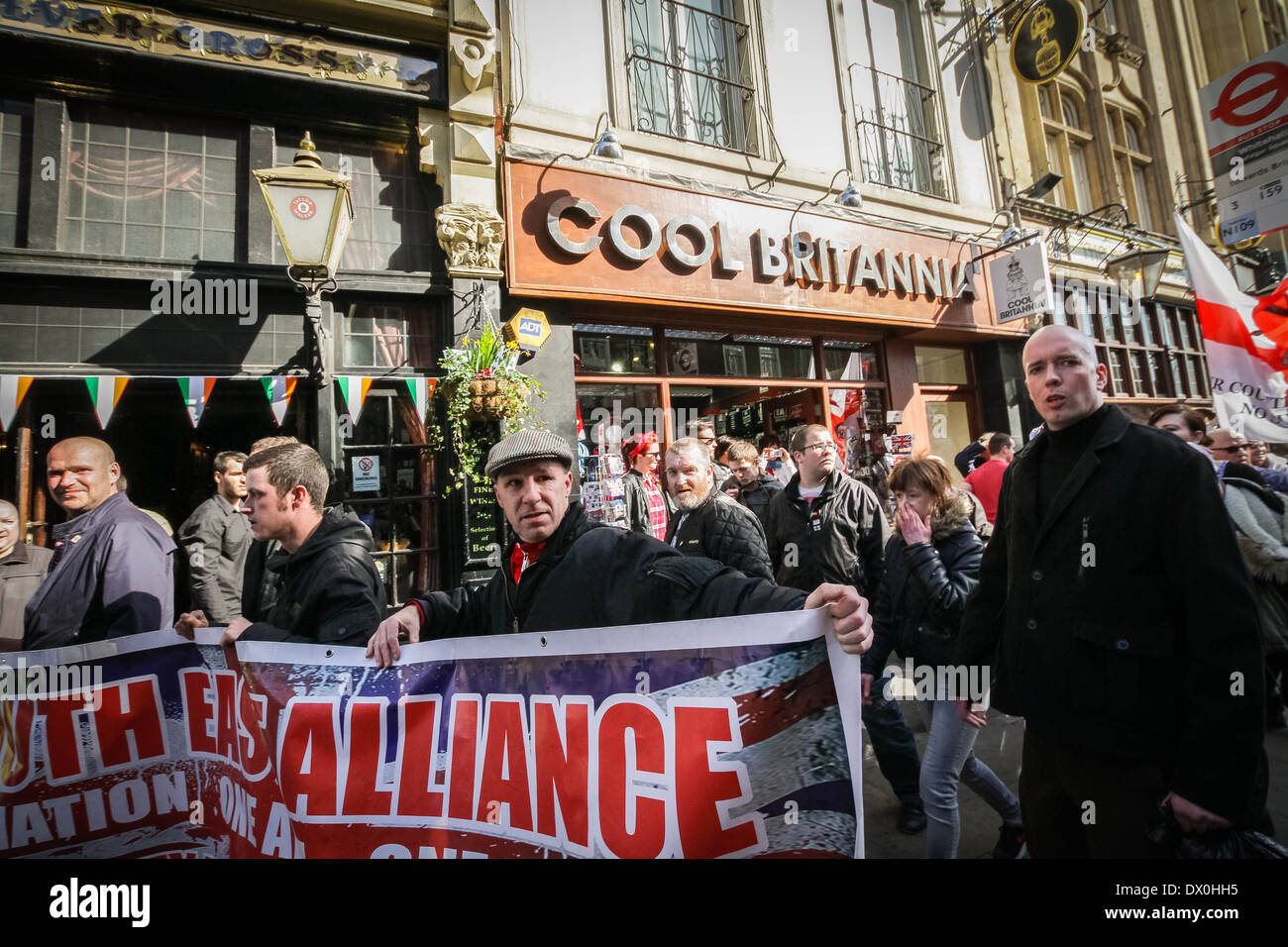 English protest hi-res stock photography and images - Alamy