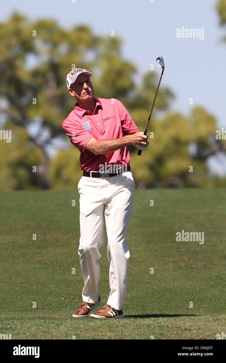 Palm Harbor, Florida, USA. 15th Mar, 2014. Jim Furyk hits onto the ...