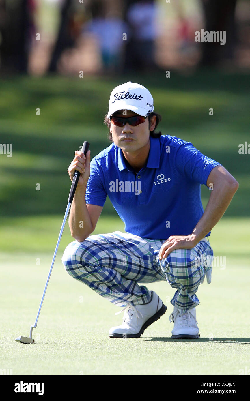 Palm Harbor, Florida, USA. 15th Mar, 2014. Kevin Na looks for his ...