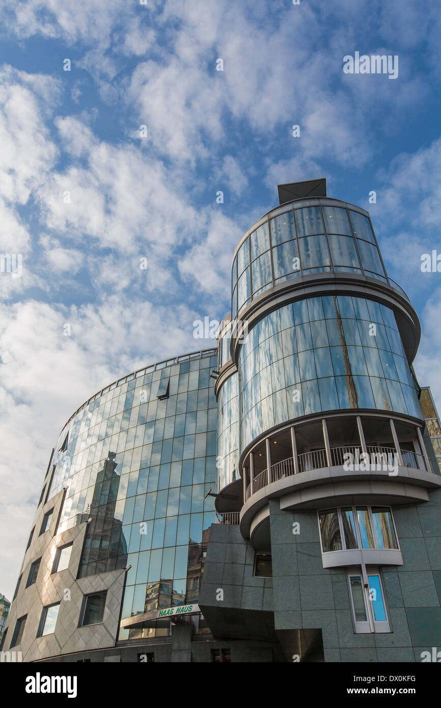 Haas house building hi-res stock photography and images - Alamy