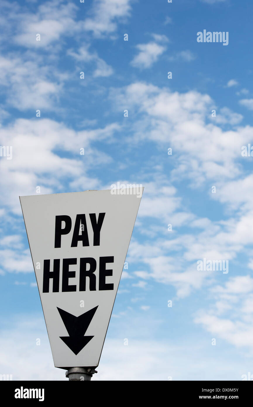 Pay here sign signs hi-res stock photography and images - Alamy
