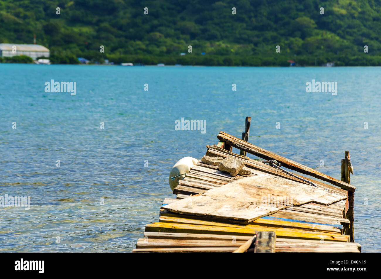 Old pier extending out into the Caribbean in San Andres y Providencia ...