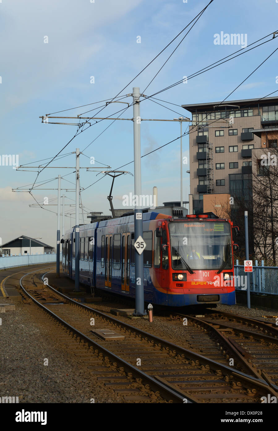 Sheffield urban urban living city hi-res stock photography and images ...