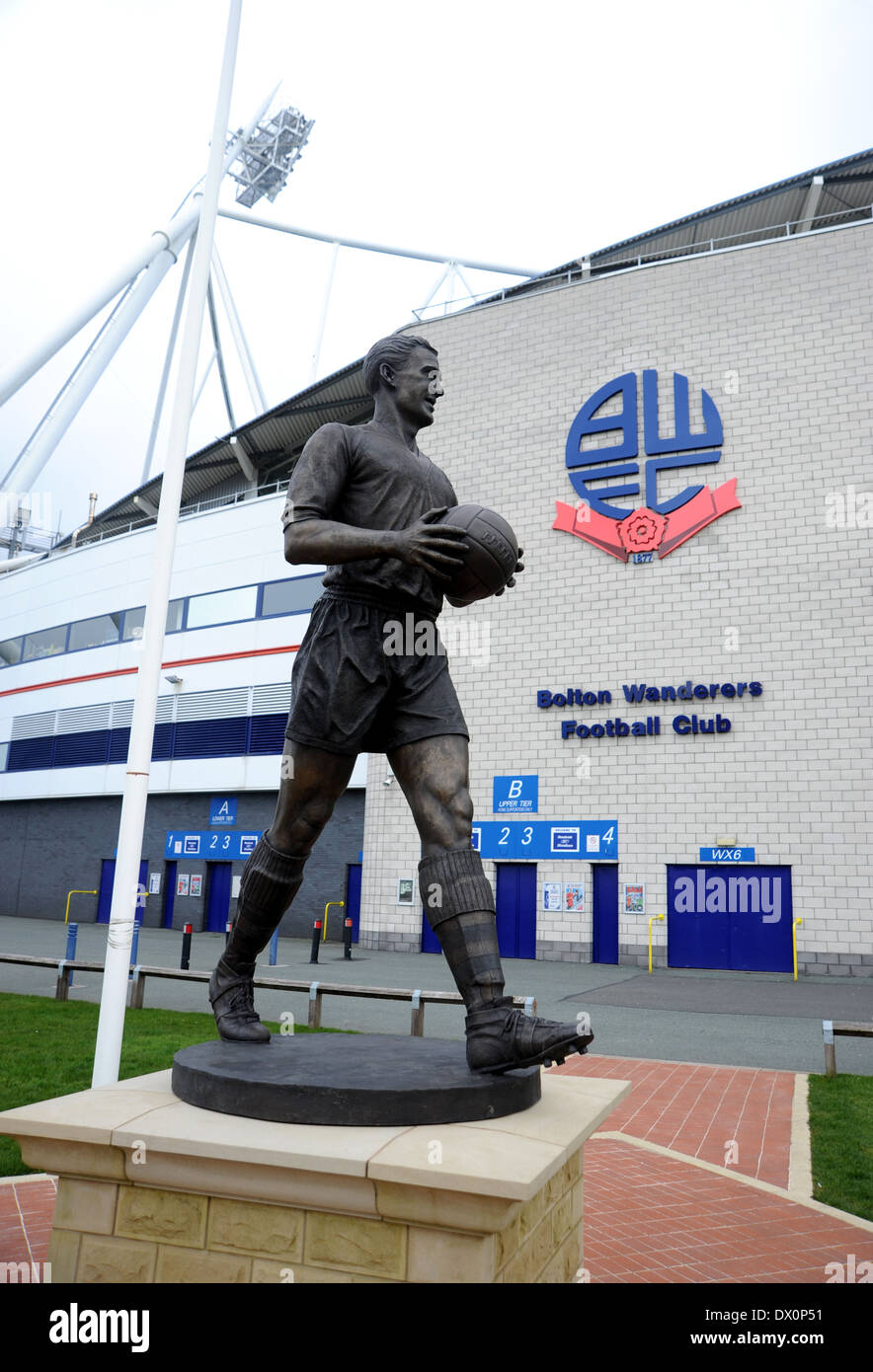 Statue of Nat Lofthouse outside Bolton Wanderers FC Reebok Stadium UK ...