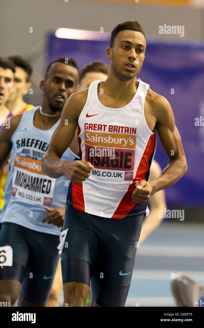 800 metre race hi-res stock photography and images - Alamy
