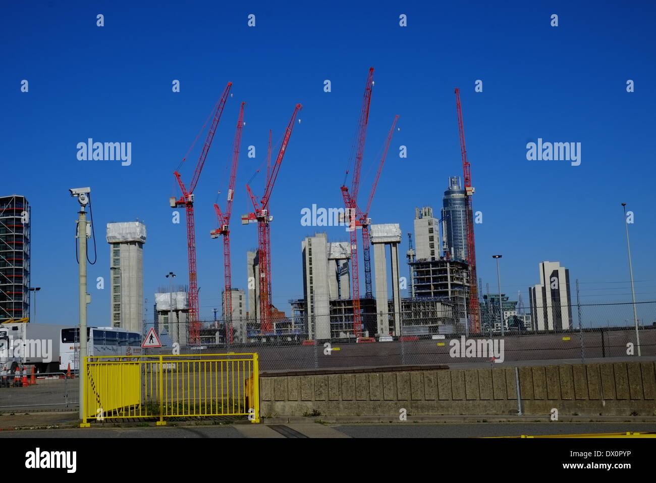 Nine elms london towers hi-res stock photography and images - Alamy