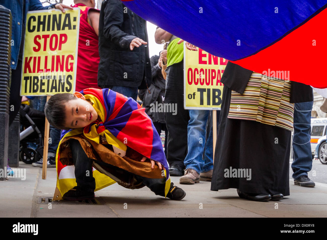 Tibet protest hi-res stock photography and images - Alamy
