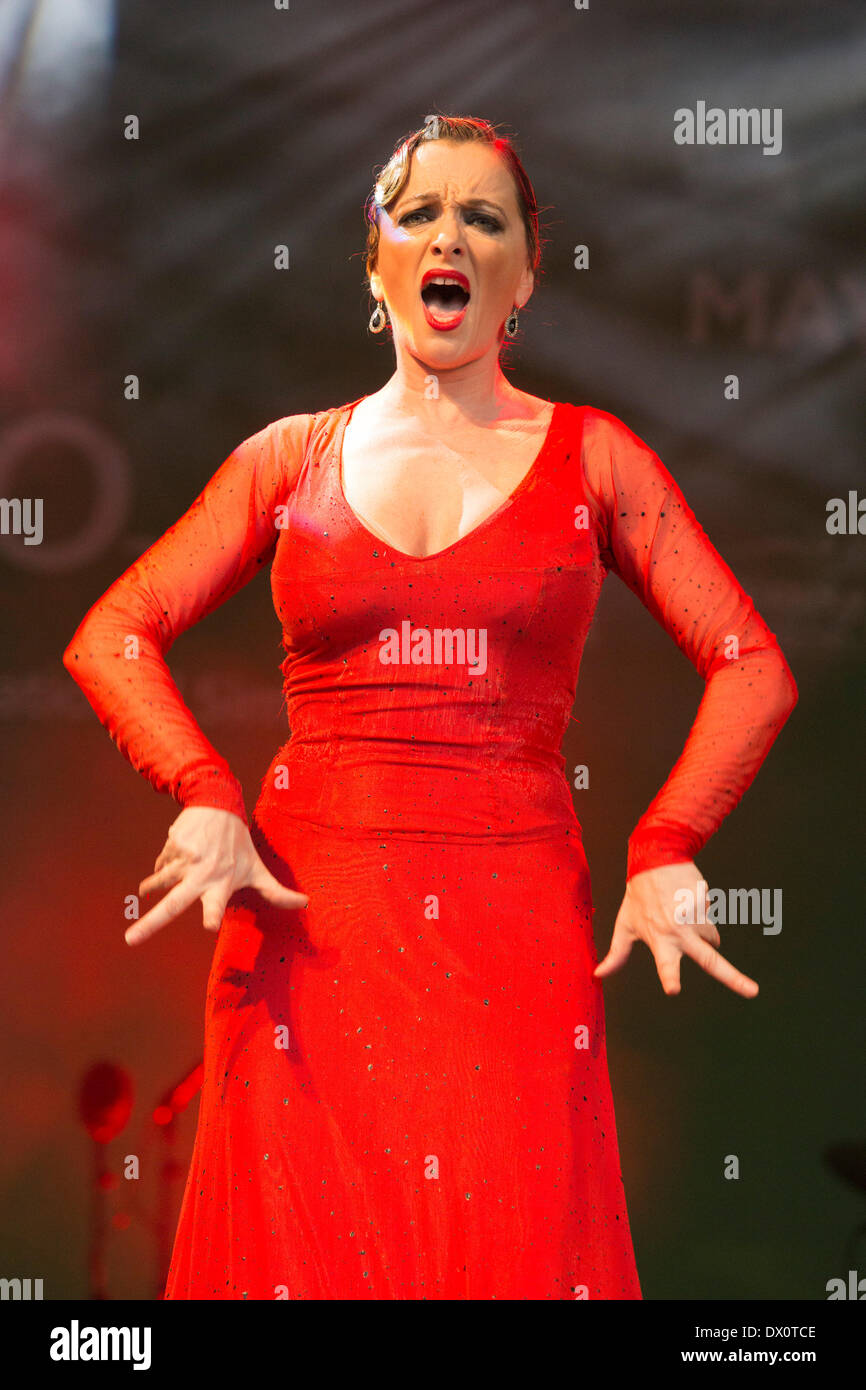 Famous flamenco dancers hi-res stock photography and images - Alamy