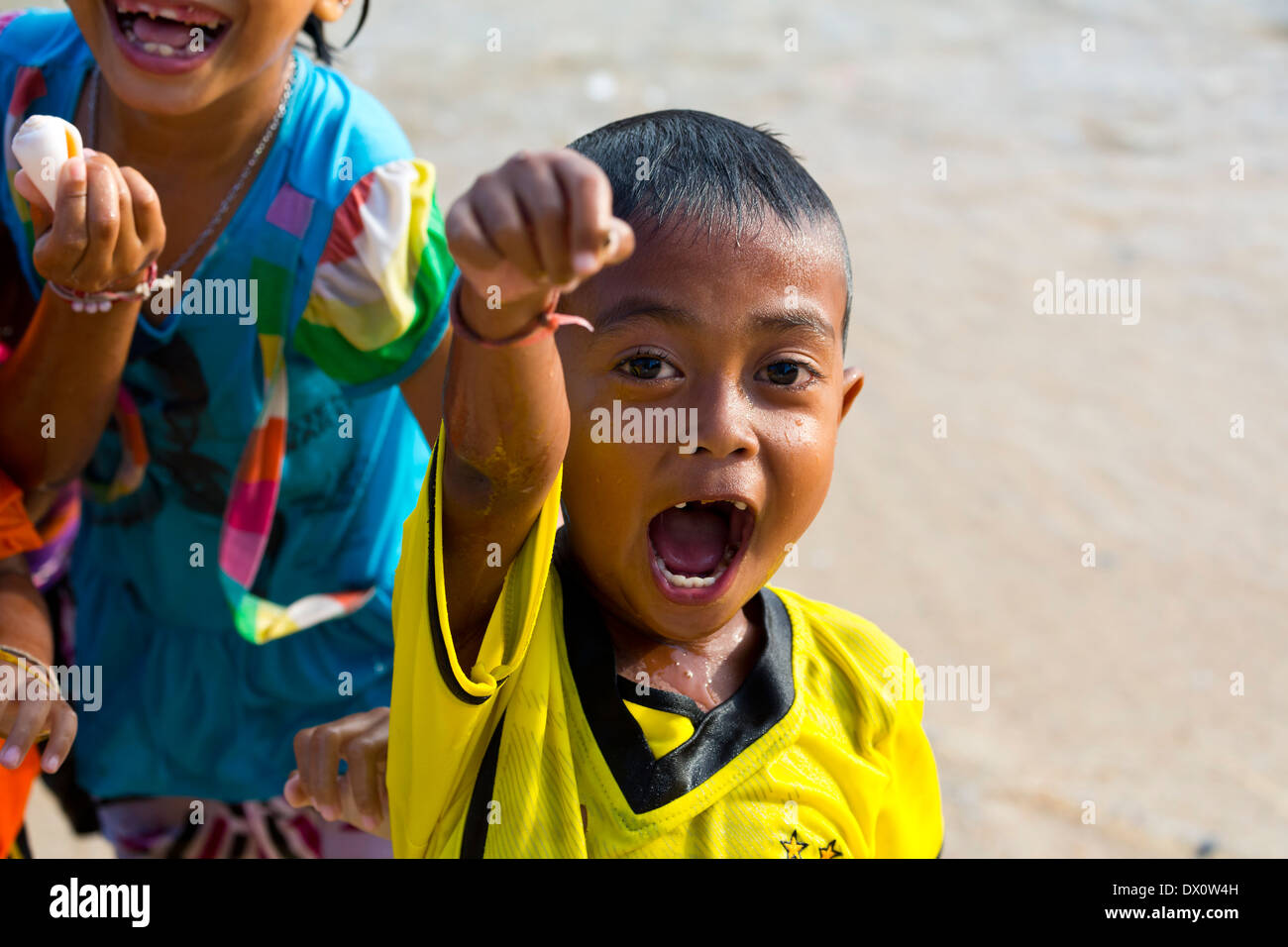 Sea gypsy kids on hi-res stock photography and images - Alamy