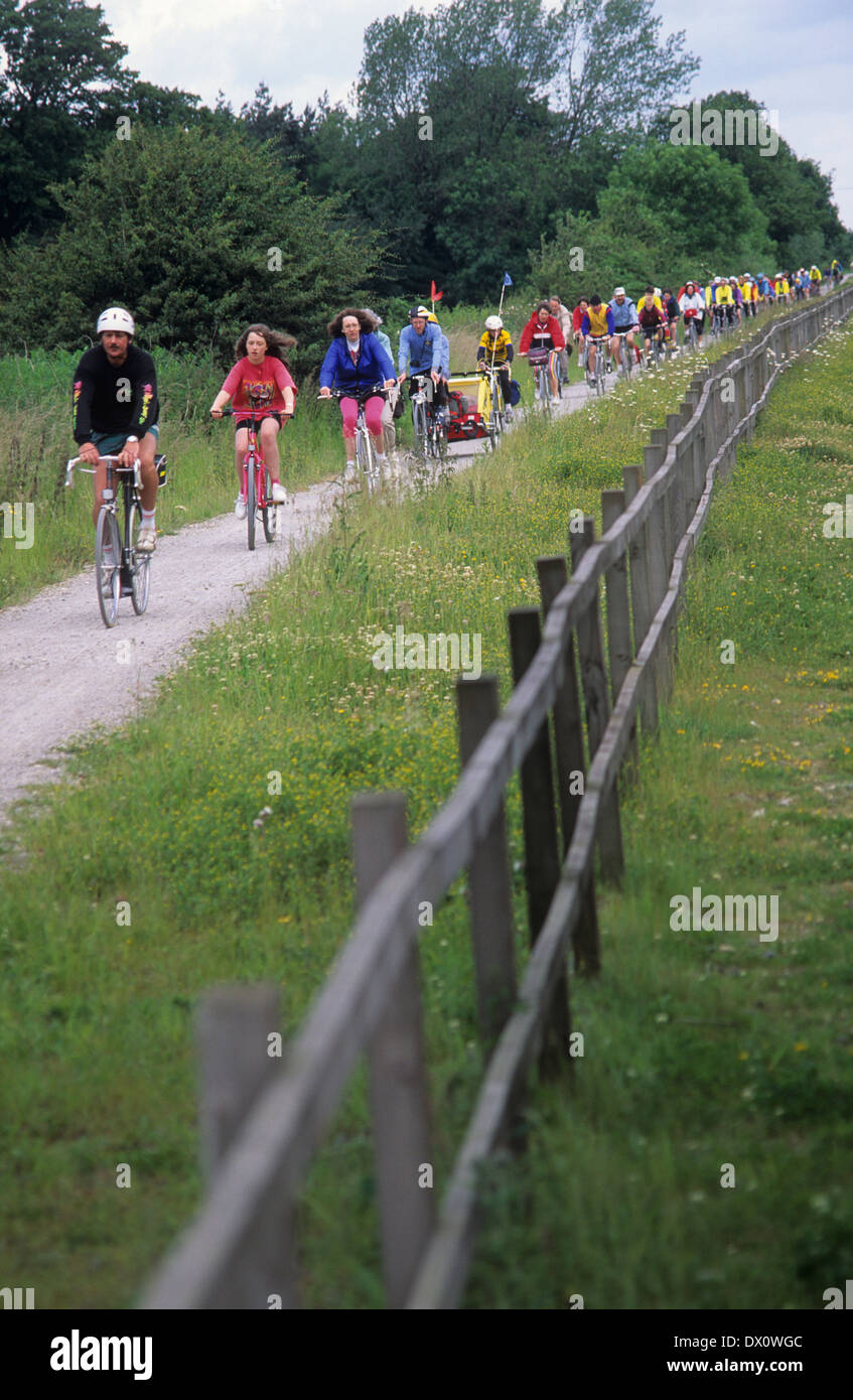 The York-Selby cycle track Stock Photo - Alamy