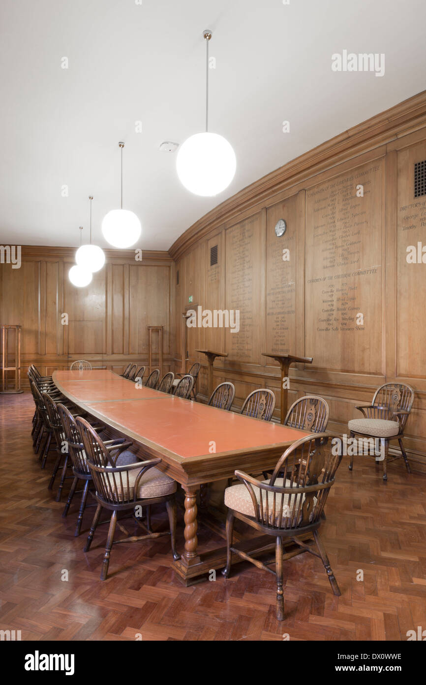 Meeting room in Manchester Central Library after refurbishment in 2014 ...