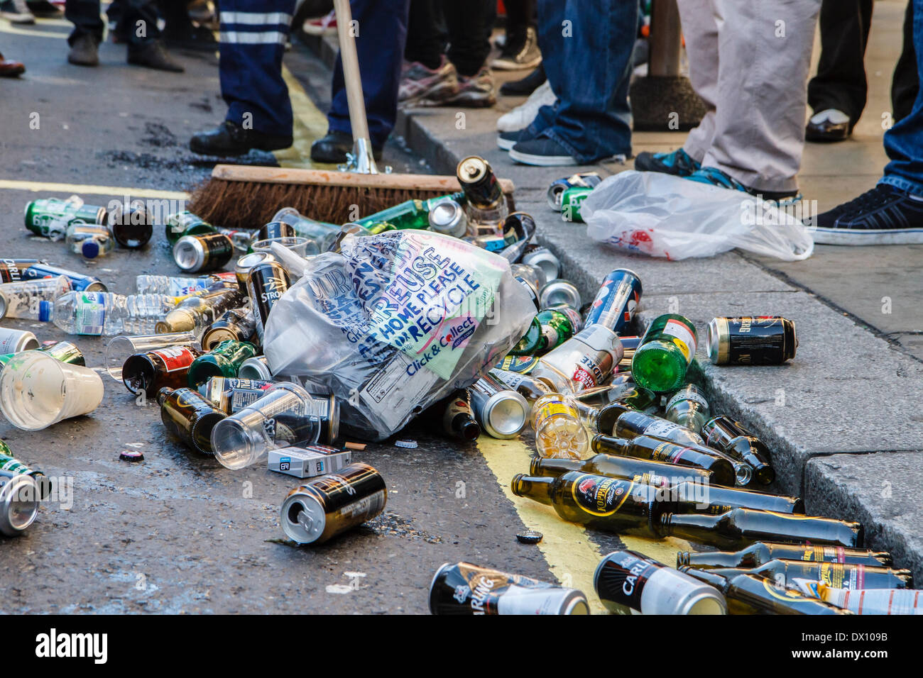Beer cans london hi-res stock photography and images - Alamy