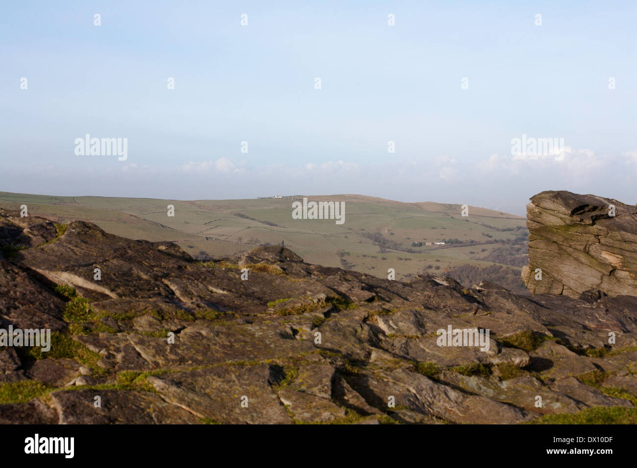 Windgather rocks peak district national park hi-res stock photography ...