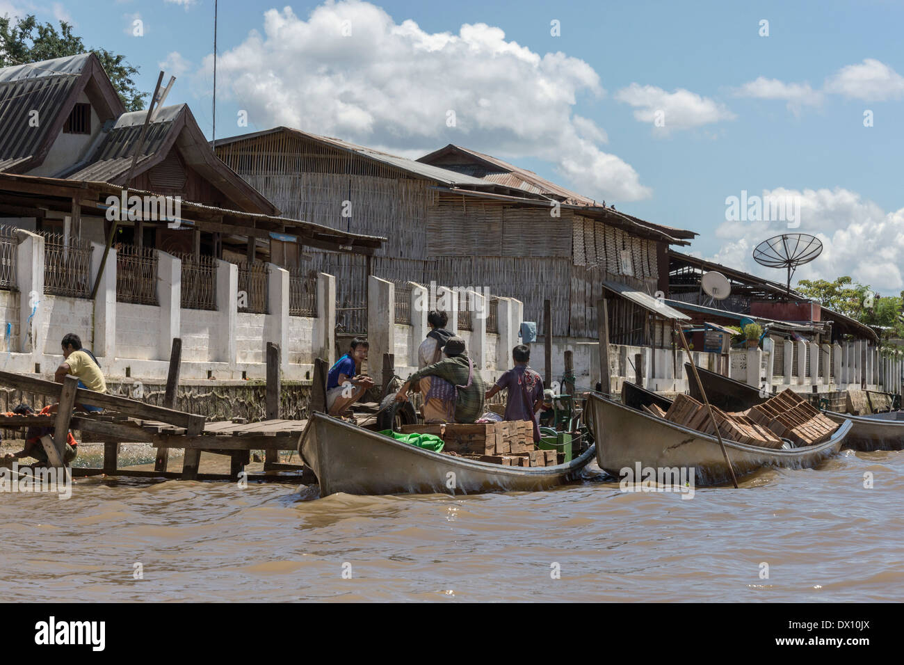 Lakeside docks at Intha, Inle Lake, Myanmar Stock Photo - Alamy