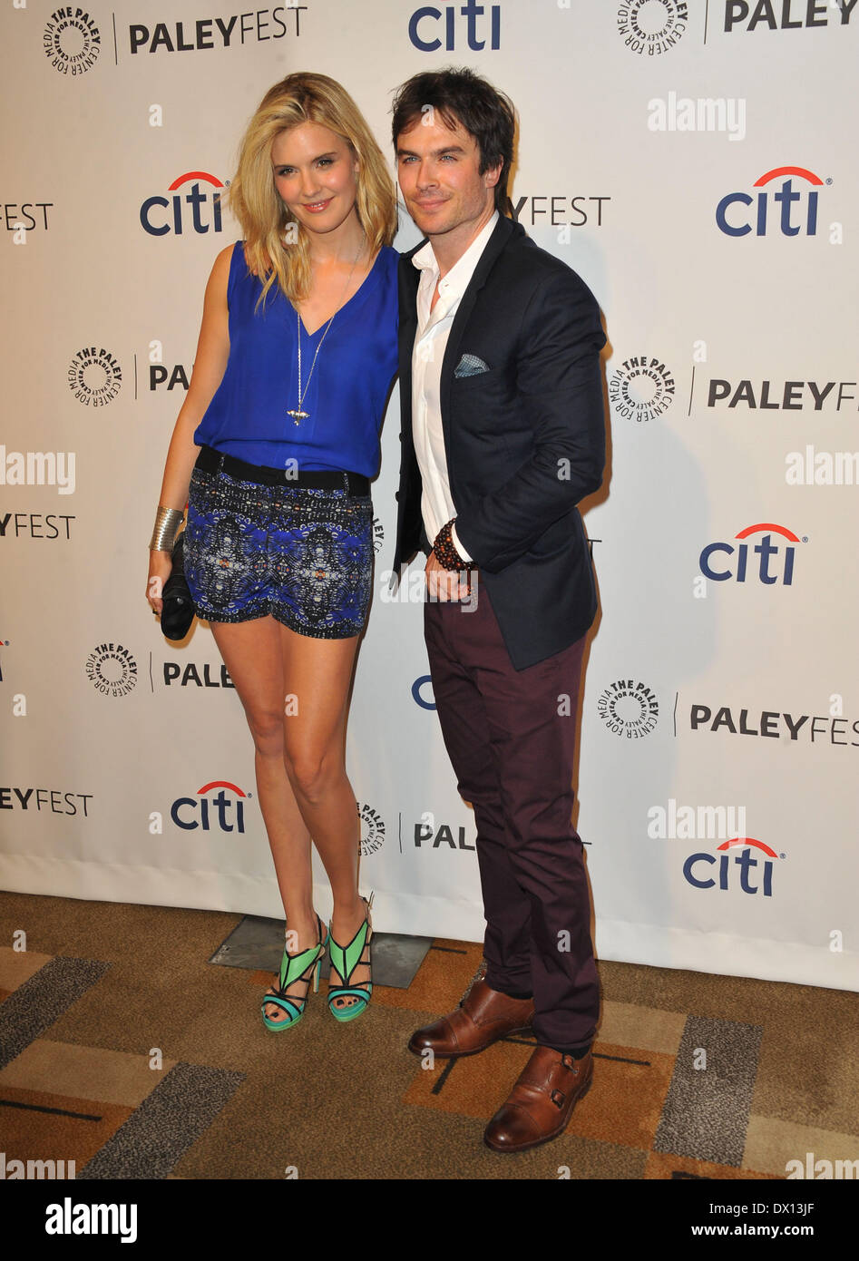 Maggie grace ian somerhalder hi-res stock photography and images - Alamy