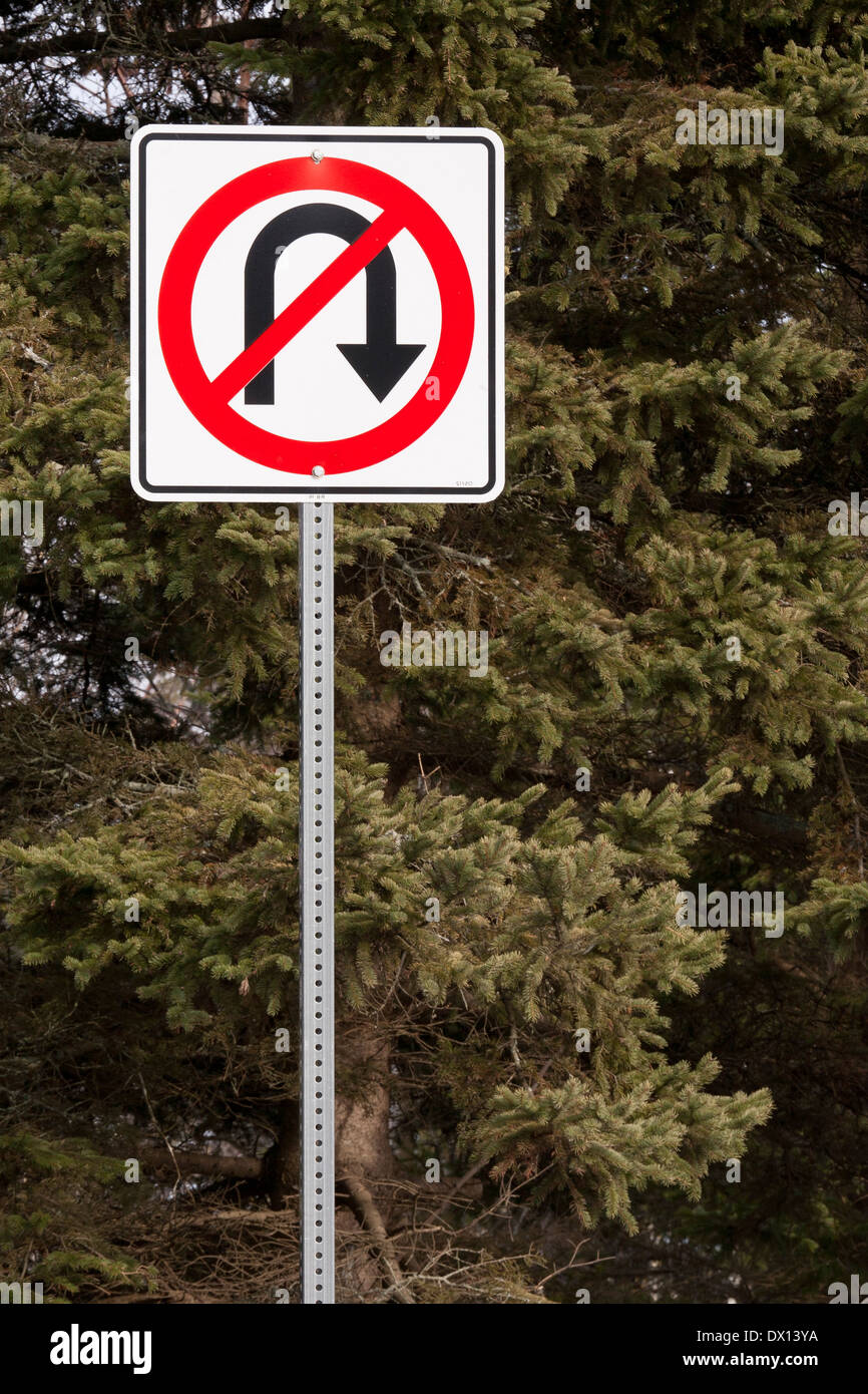 U turn sign hi-res stock photography and images - Alamy