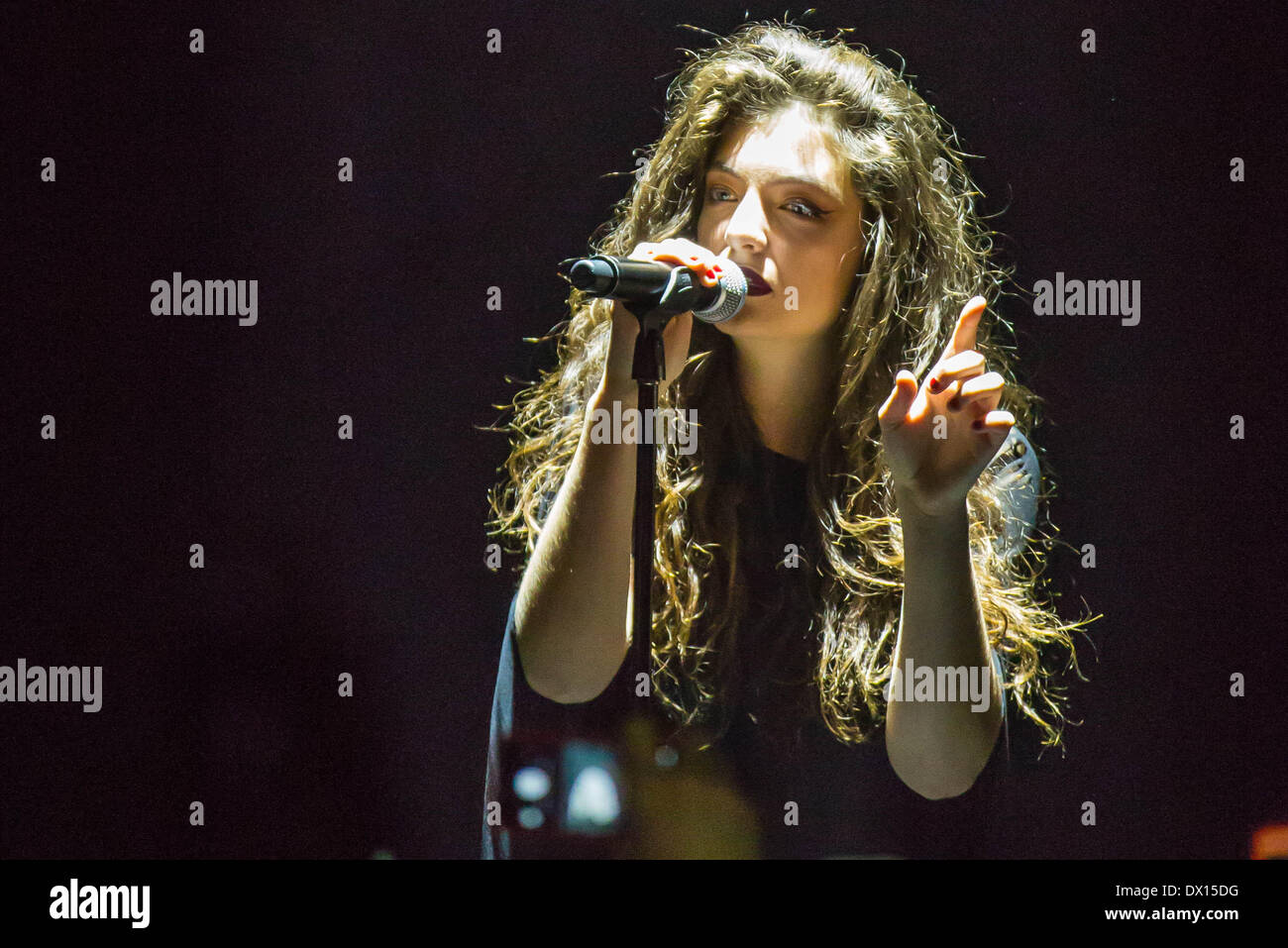 Detroit, Michigan, USA. 16th Mar, 2014. New Zealand Singer-Songwriter ...