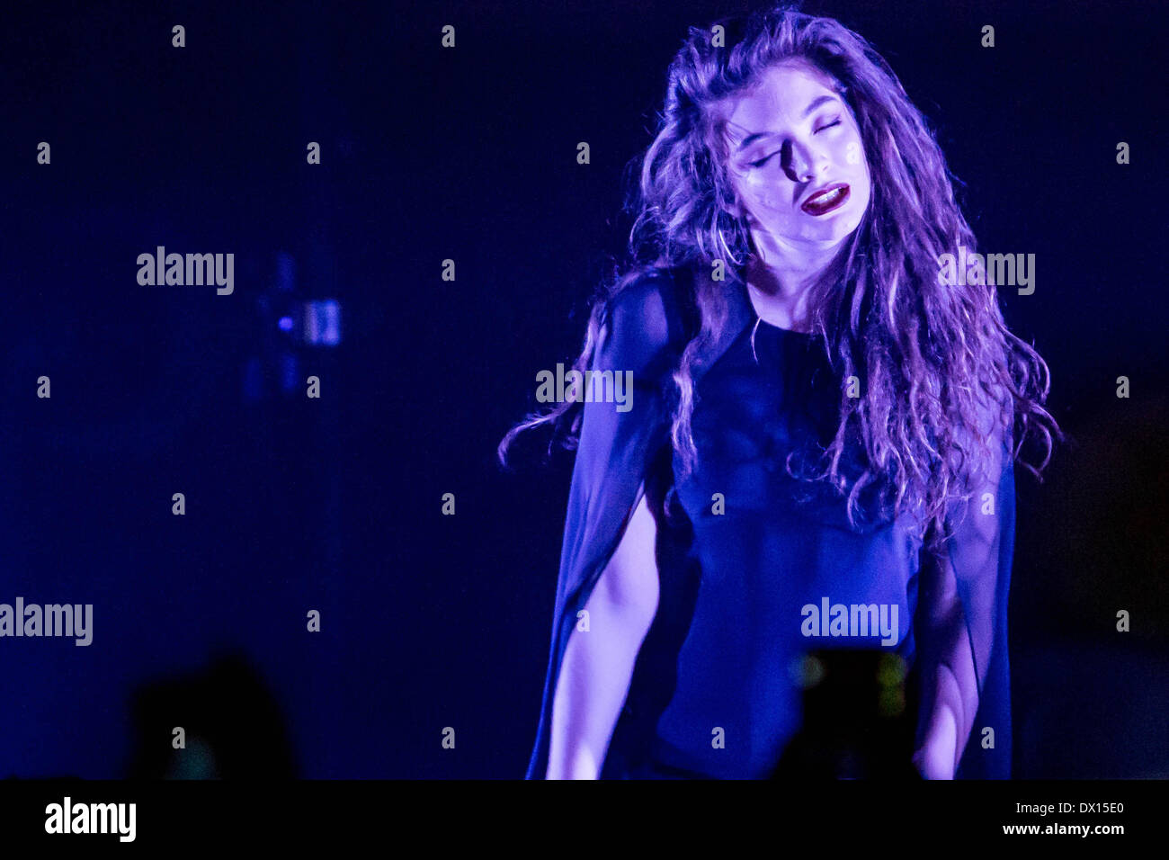 Lorde Performing In Concert High Resolution Stock Photography and ...