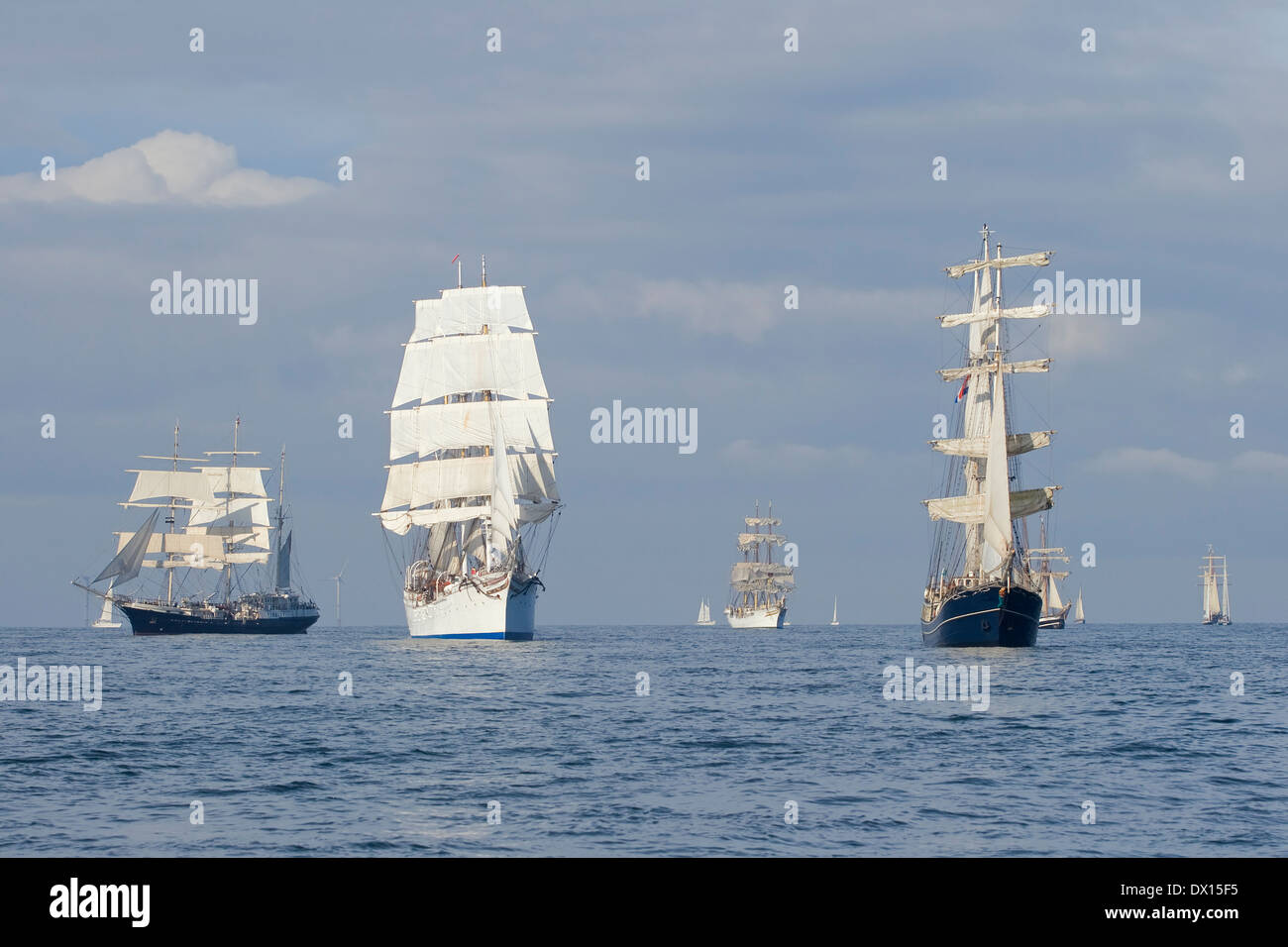 Tall ship regatta hi-res stock photography and images - Alamy