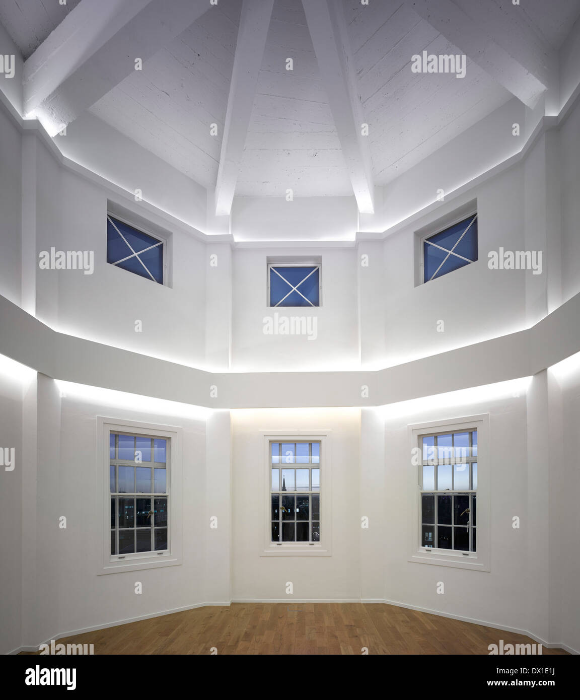 Tower of london white tower interior hi-res stock photography and ...