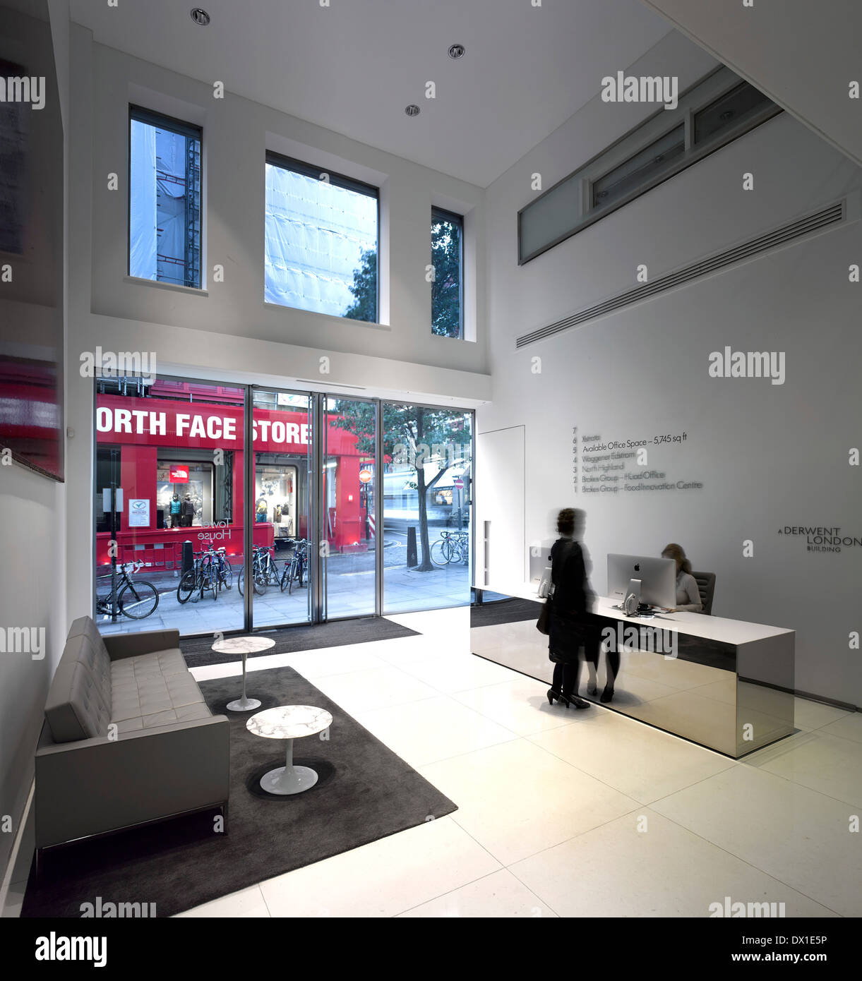 London interior tower london hi-res stock photography and images - Alamy