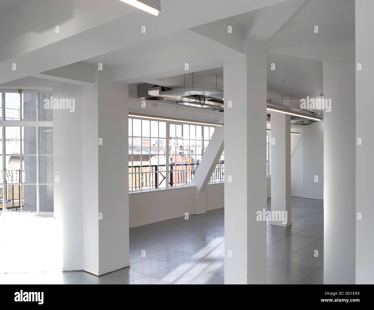 Tower of london white tower interior hi-res stock photography and ...