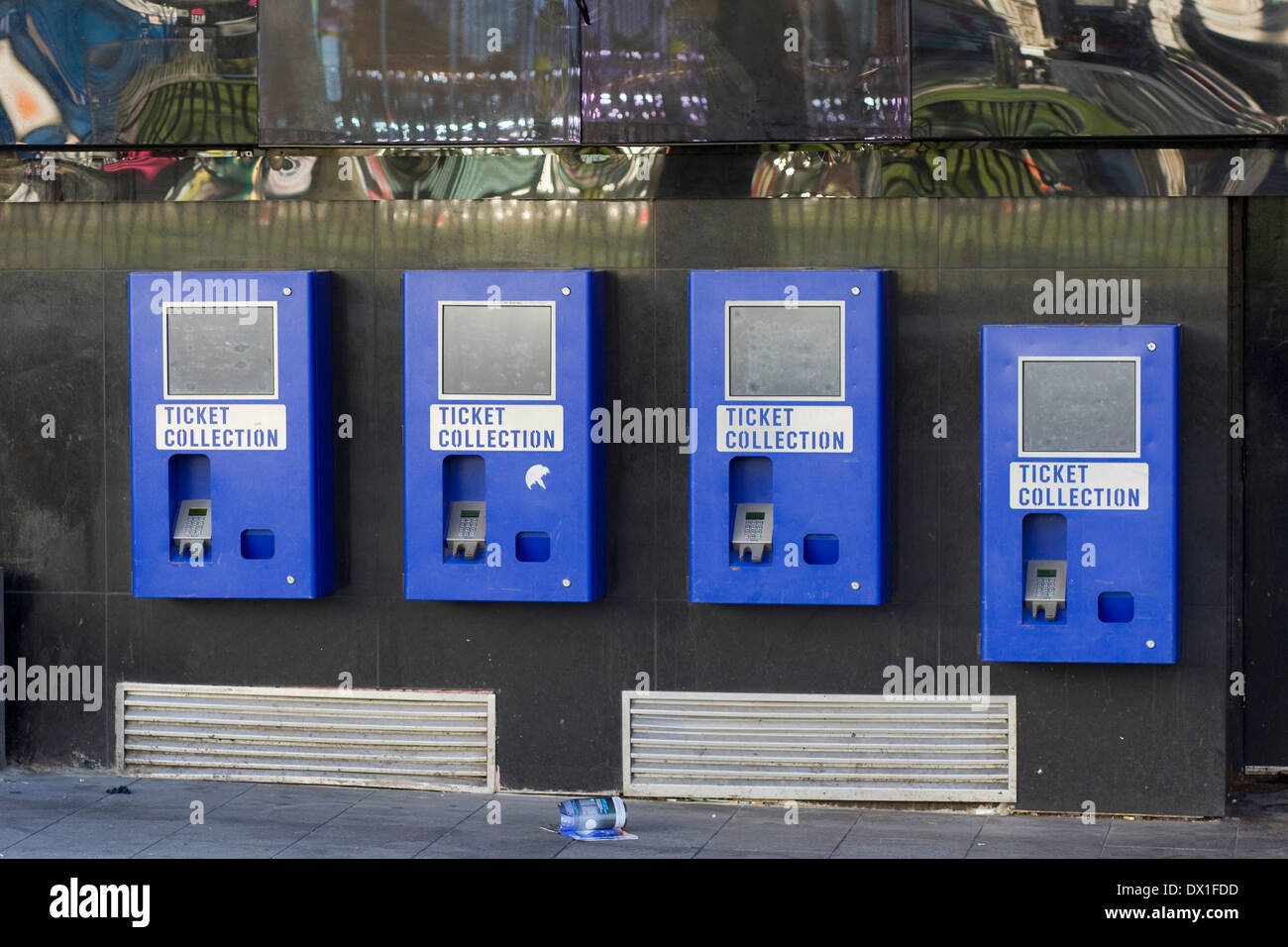 Self service ticket vending machine hi-res stock photography and images ...