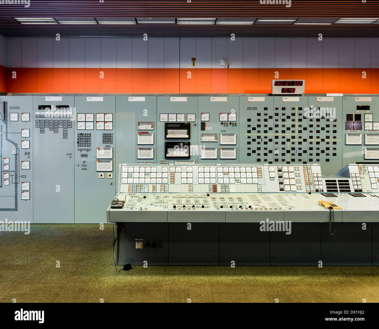 Nuclear power station control room hi-res stock photography and images ...