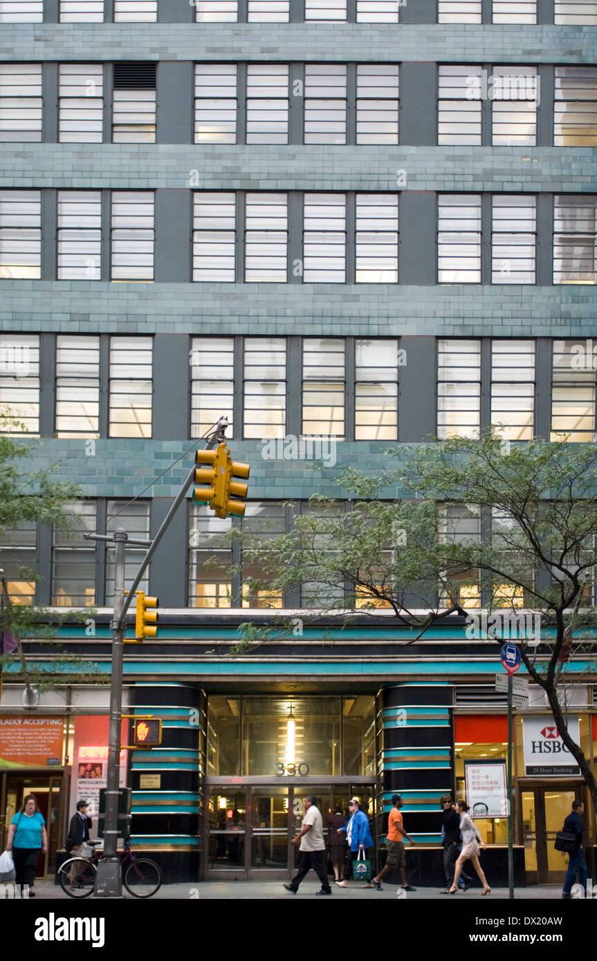 Group health insurance building built in 1931 hi-res stock photography ...