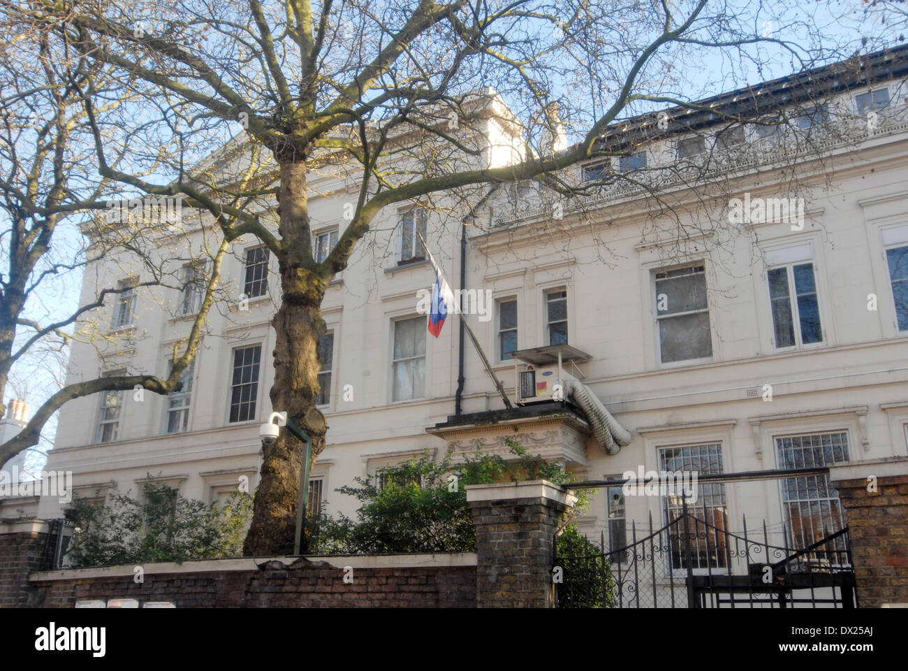 Russian embassy london hi-res stock photography and images - Alamy