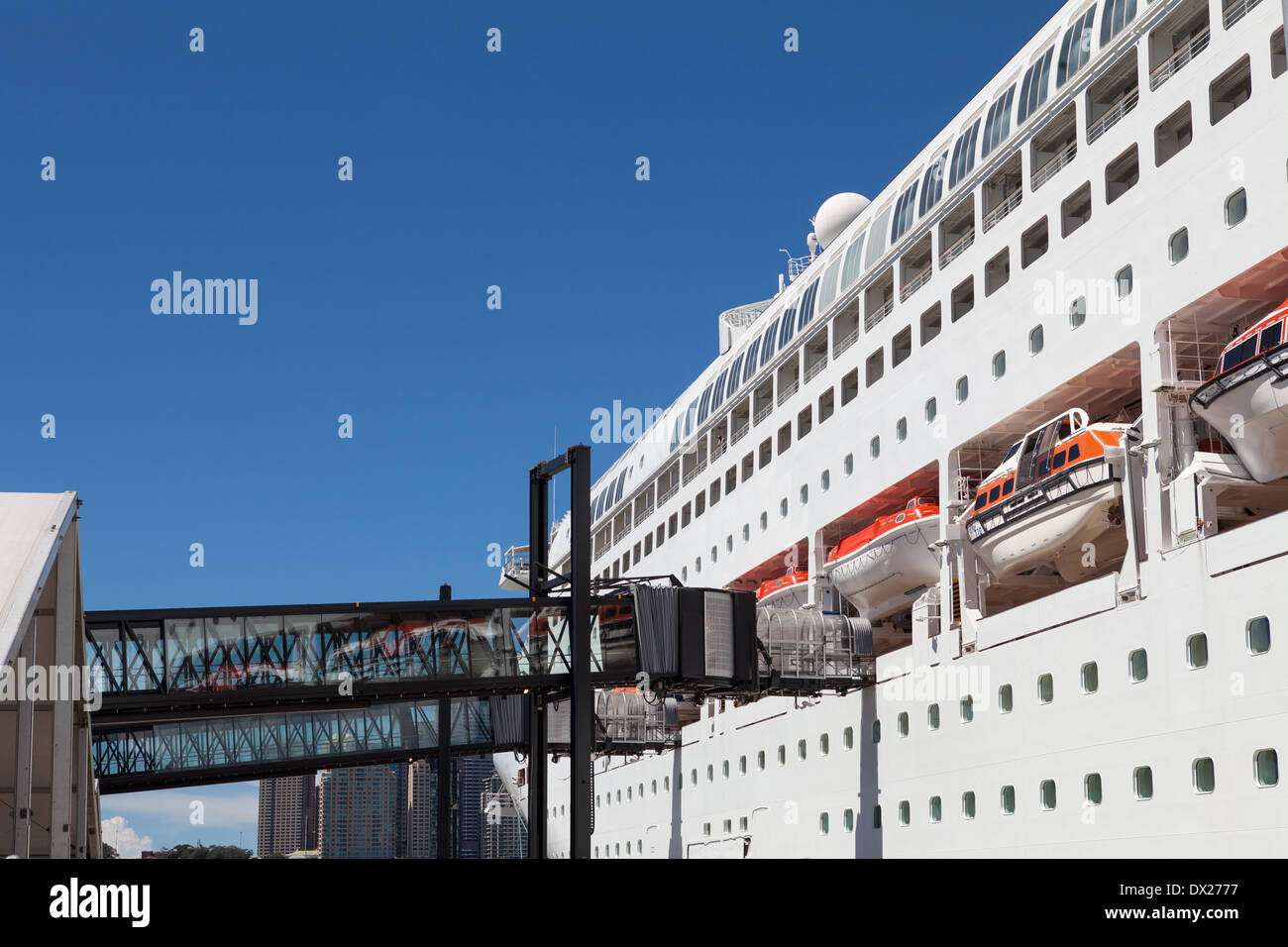 White Bay Cruise Terminal in Balmain, Sydney Stock Photo - Alamy