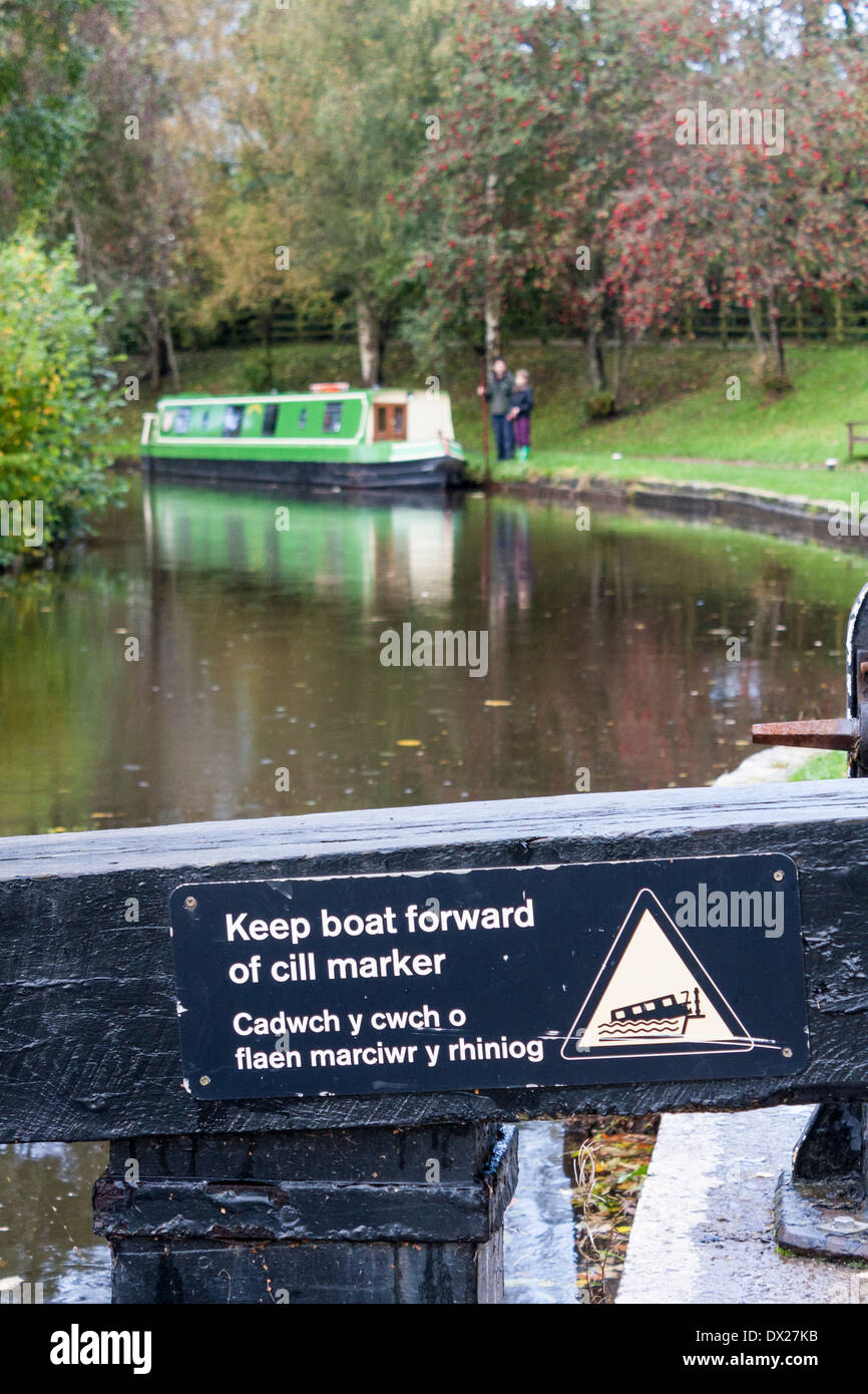 Llangynidr lock hi-res stock photography and images - Alamy