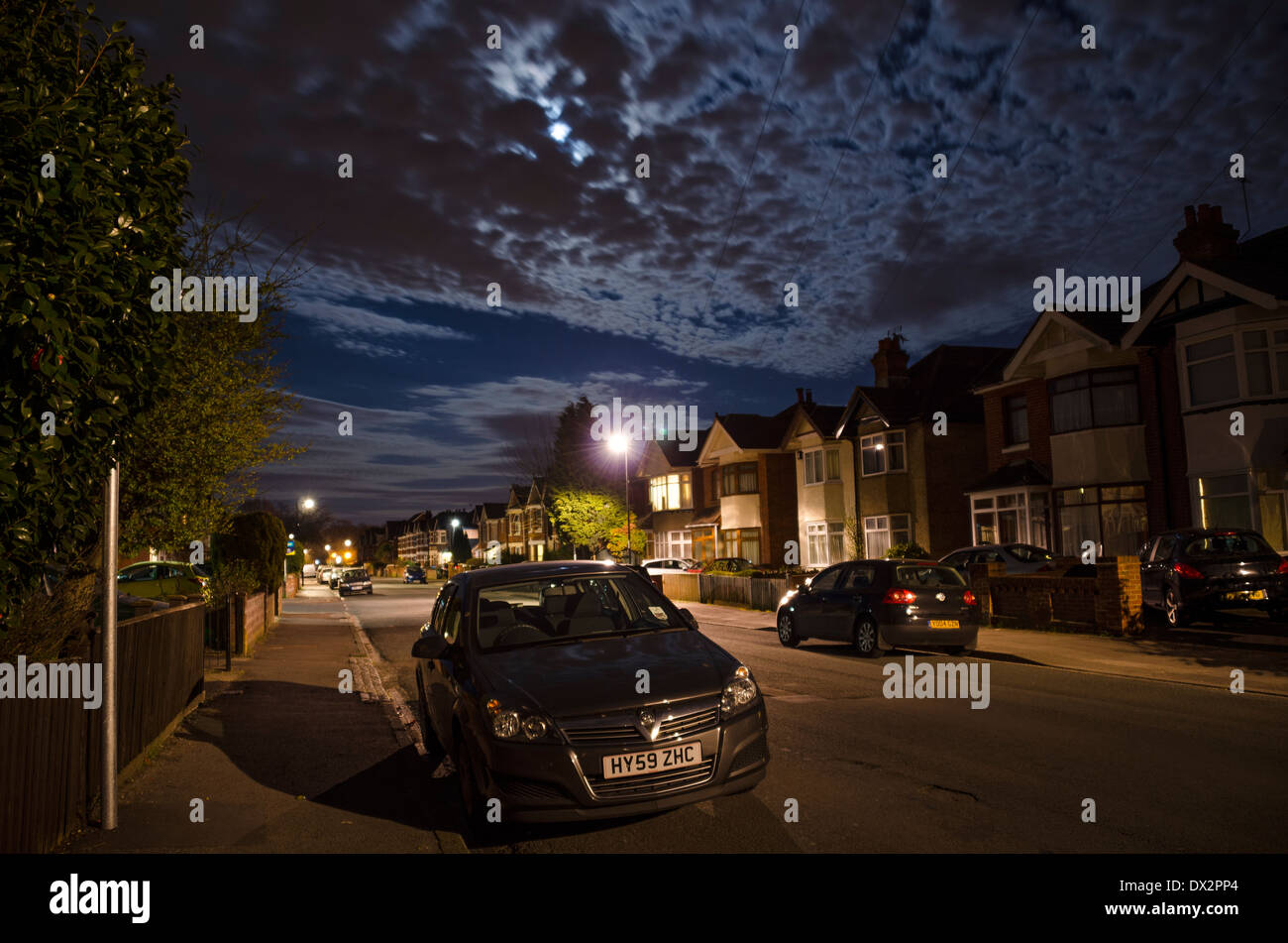 Street light and moon hi-res stock photography and images - Alamy