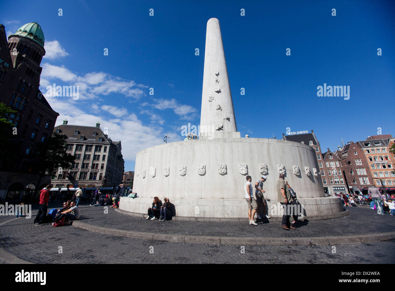 National monument of dam square hi-res stock photography and images - Alamy