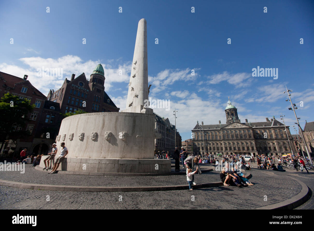National monument of dam square hi-res stock photography and images - Alamy