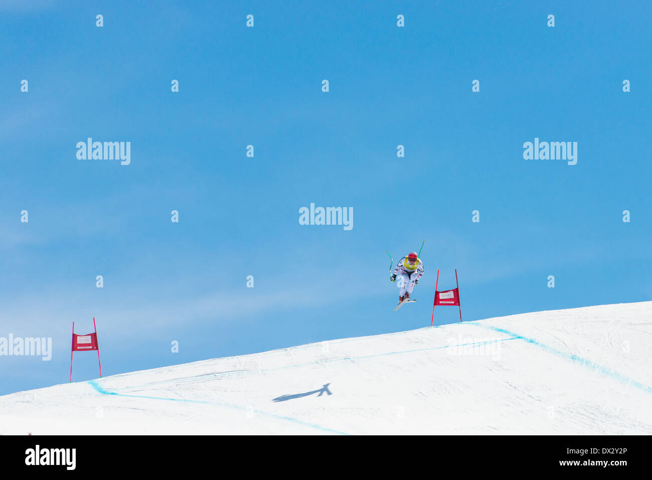 Downhill skiing competition hi-res stock photography and images - Alamy