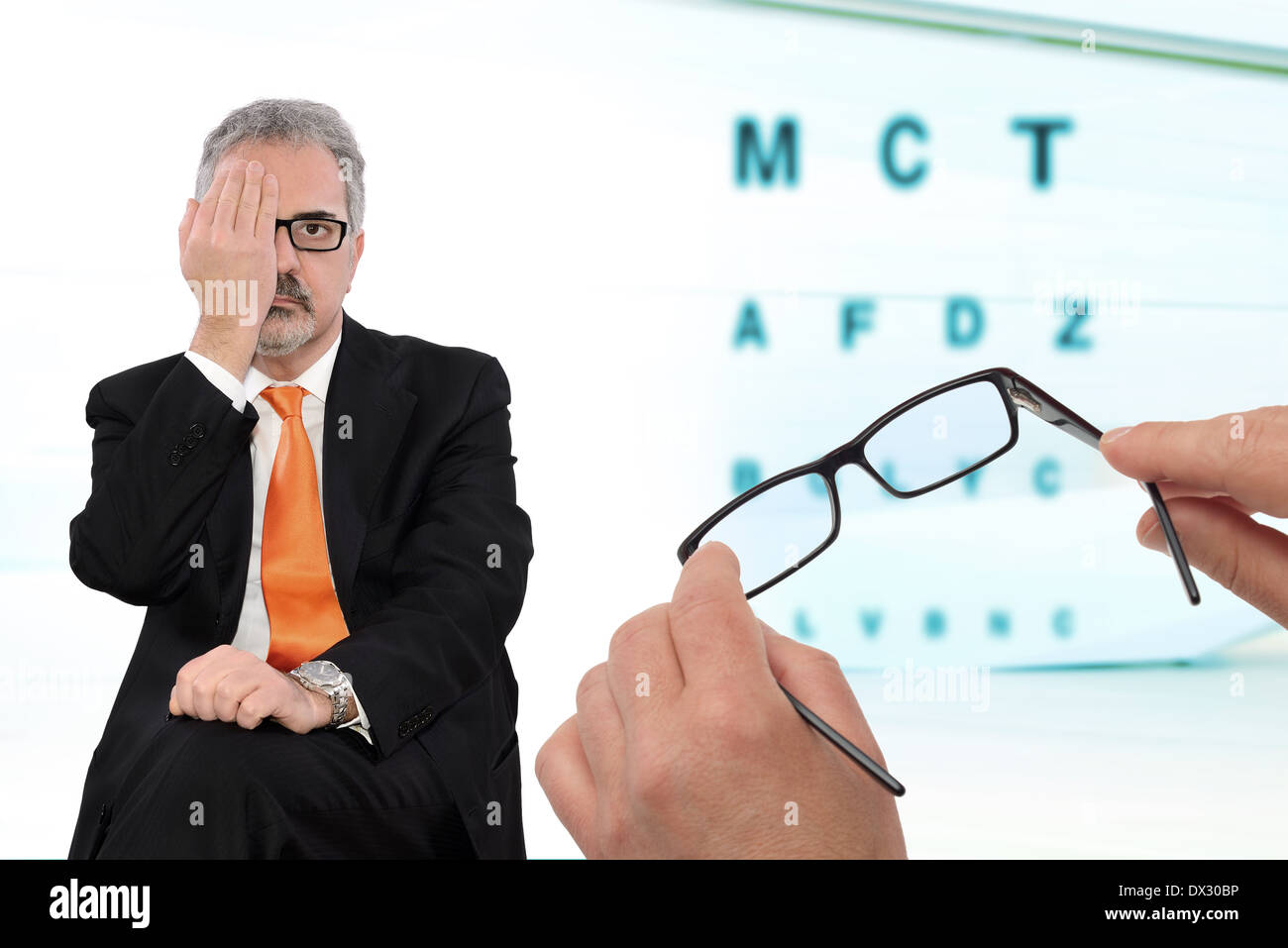 Hand covering eye hi-res stock photography and images - Alamy