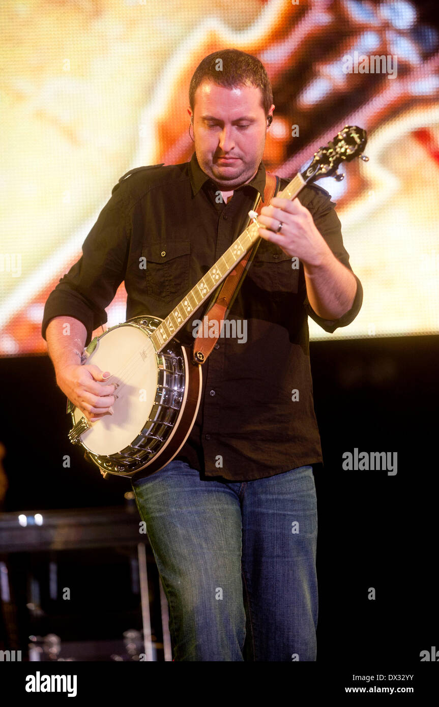 Country and western gig hi-res stock photography and images - Alamy