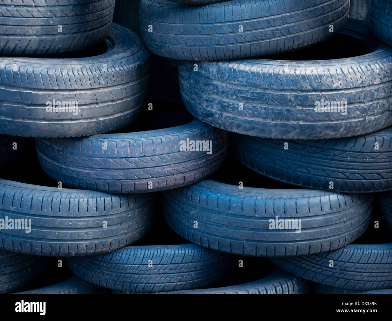 stack of used tires Stock Photo - Alamy
