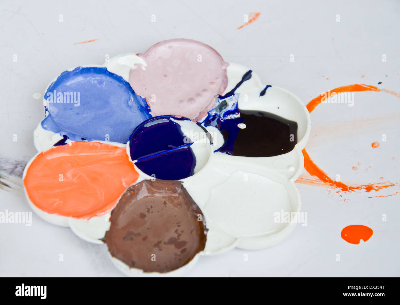 dirty cup of water color for painting art Stock Photo - Alamy