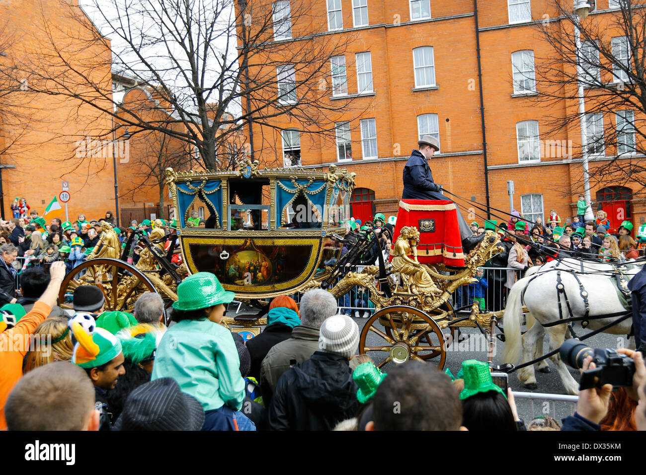 Dublin, Ireland. 17th March 2014. The Lord Mayor of Dublin leads the St ...