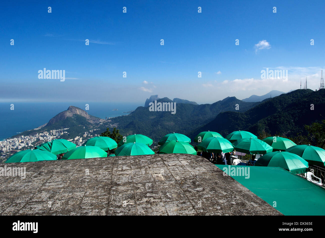 Rio de janeiro mountain hi-res stock photography and images - Alamy