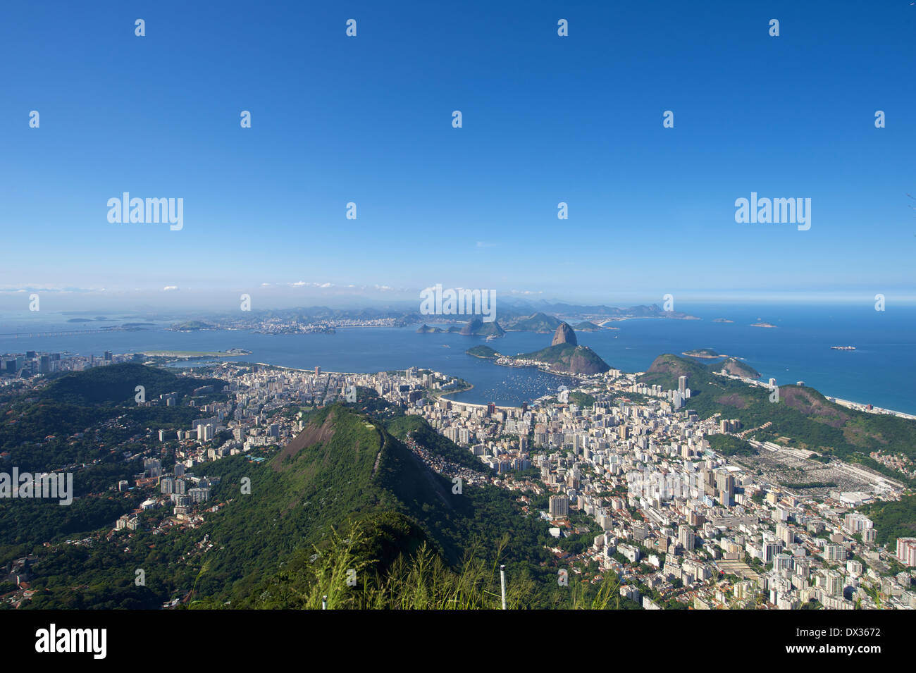 Rio de janeiro mountain hi-res stock photography and images - Alamy